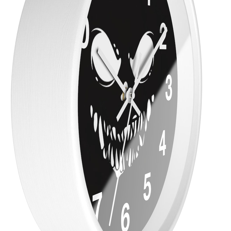 Scary Face Clock, Scary Grinning Face Clock, Spooky Face Clock, Spooky ...