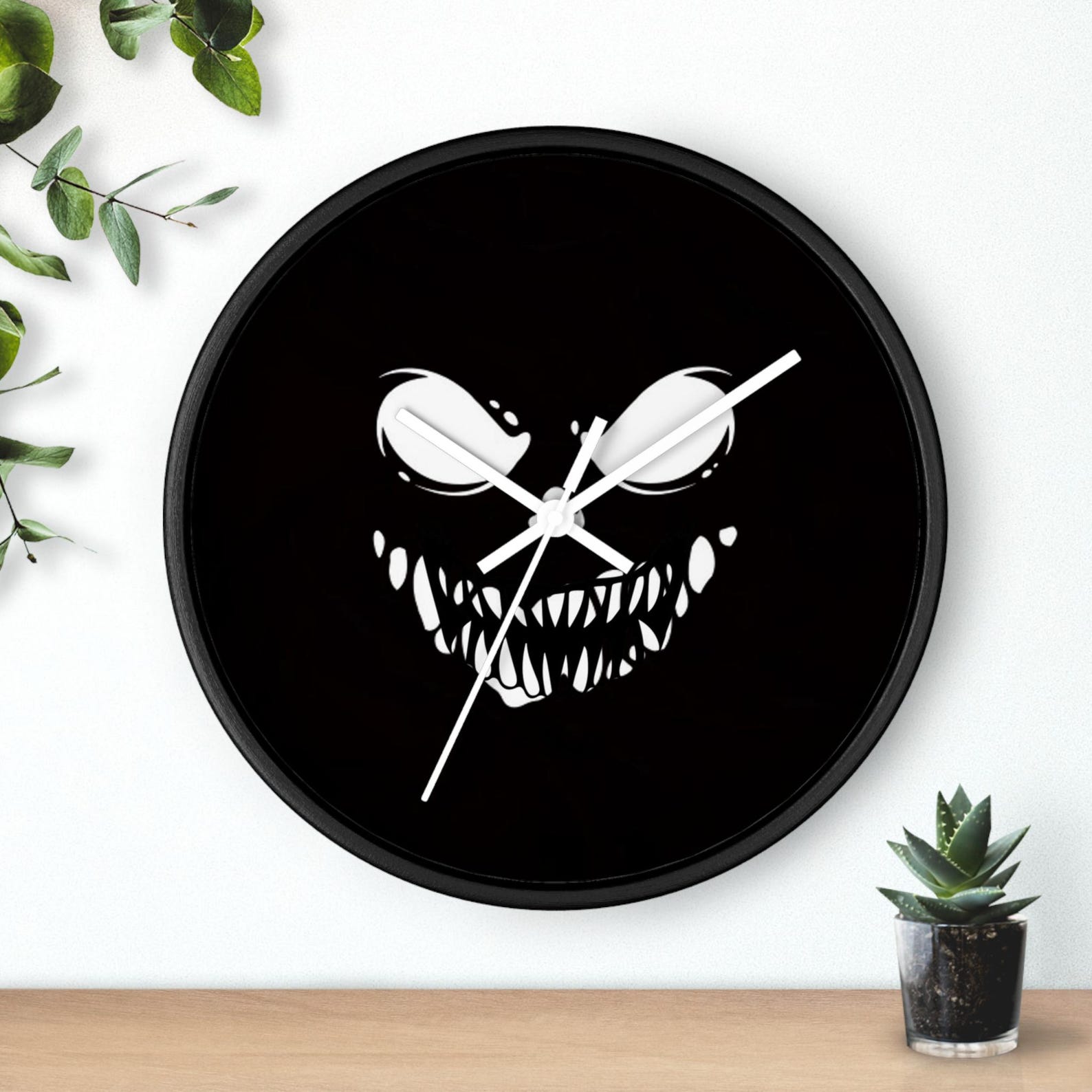 Scary Face Clock, Scary Grinning Face Clock, Scary Skull Clock, Spooky ...
