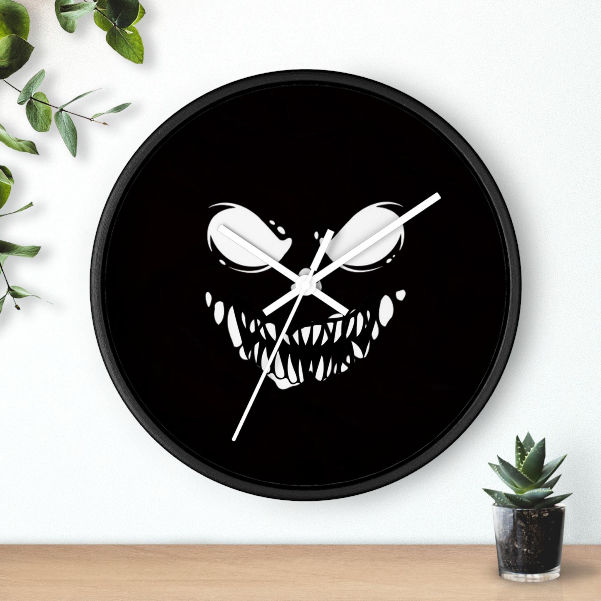 Scary Face Clock, Scary Grinning Face Clock, Scary Skull Clock, Spooky ...