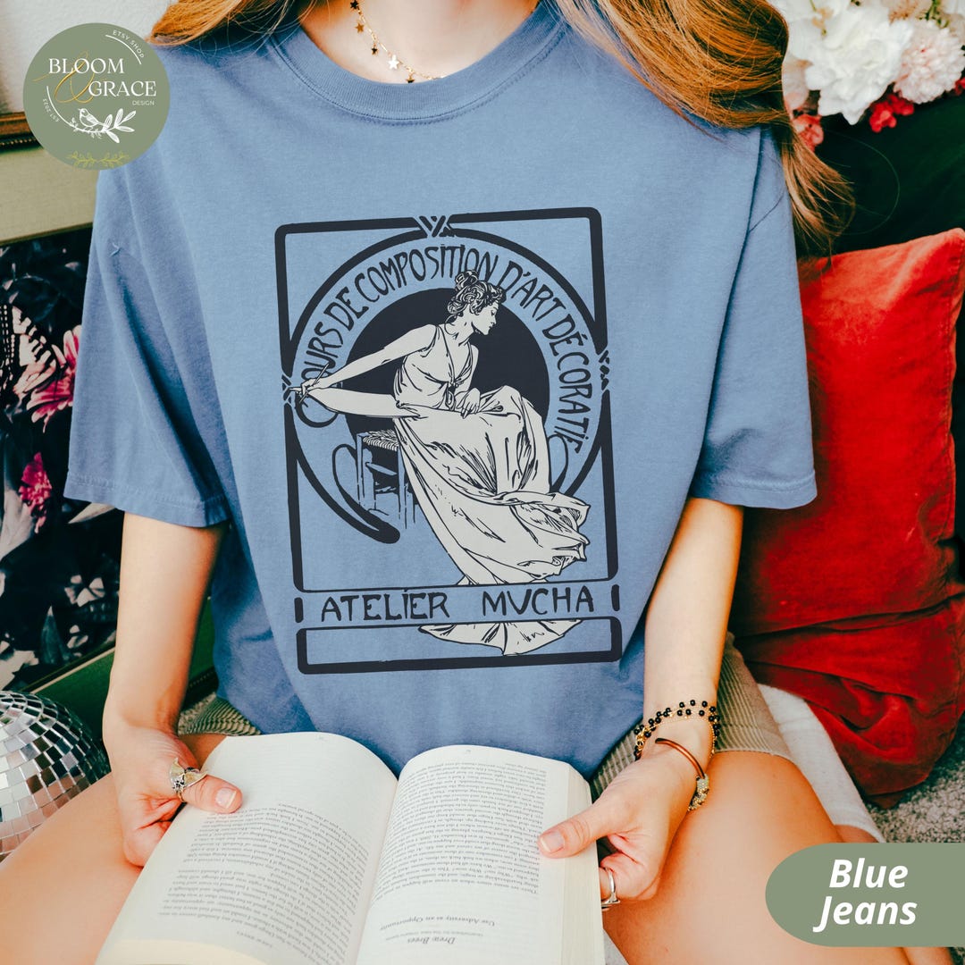 Alphonse Mucha Art Nouveau T-shirt: Boho Vintage Illustration Comfort ...