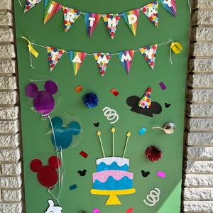 Disney Door | Disney Door Decorations | Disney Window Decorations ...