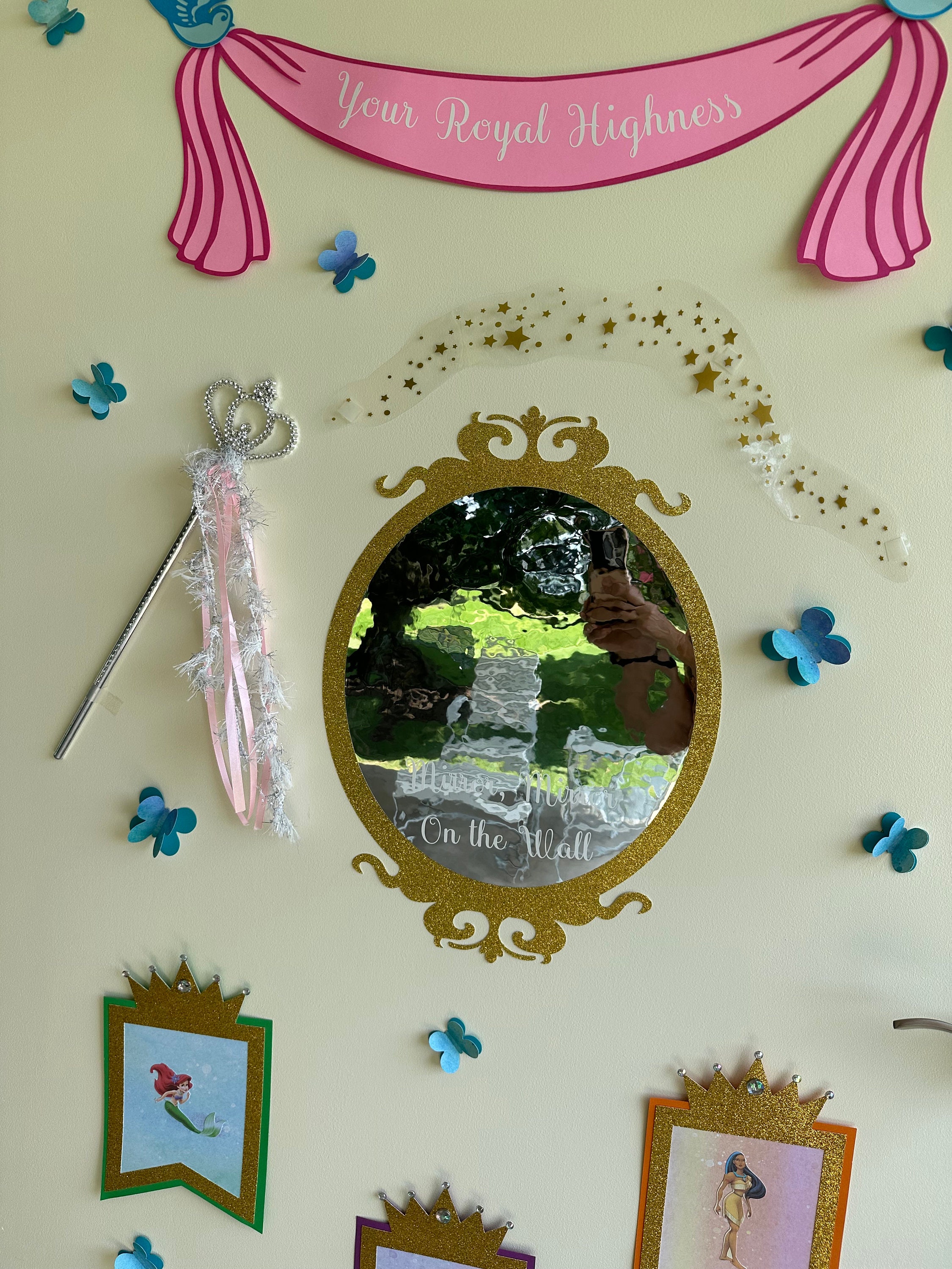 Disney Door Disney Door Decorations Disney Window Decorations Disney ...