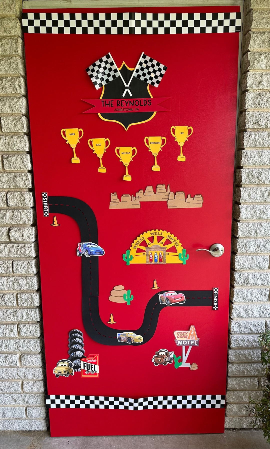 Disney Door | Disney Door Decorations | Disney Window Decorations ...