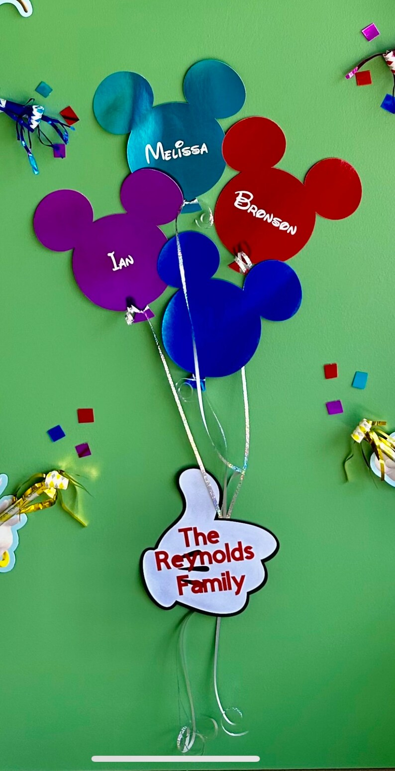 Disney Door | Disney Door Decorations | Disney Window Decorations ...