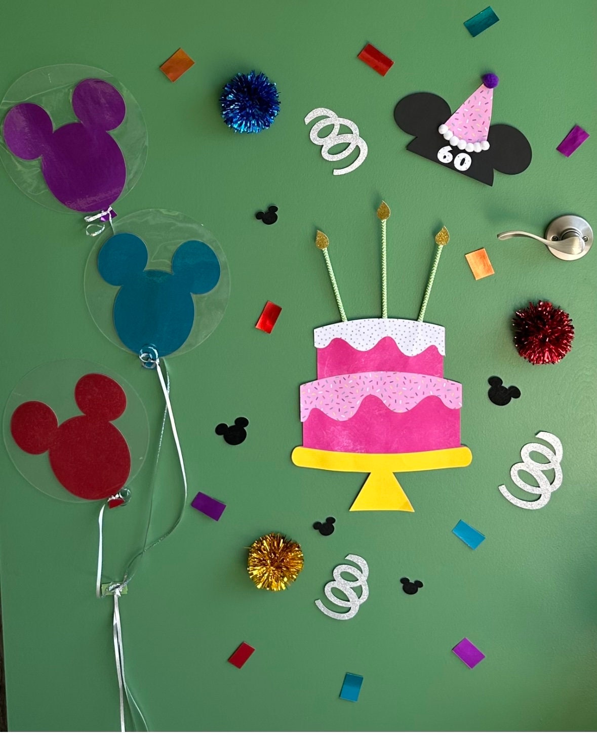Disney Door | Disney Door Decorations | Disney Window Decorations ...