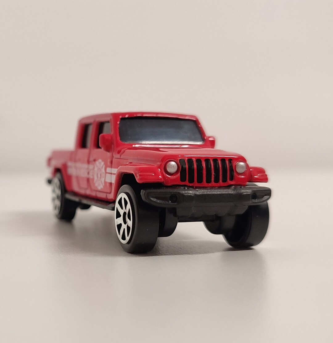 Jeep Gladiator Toy Car Key Keychain Mini Car Replica Keychain - Etsy