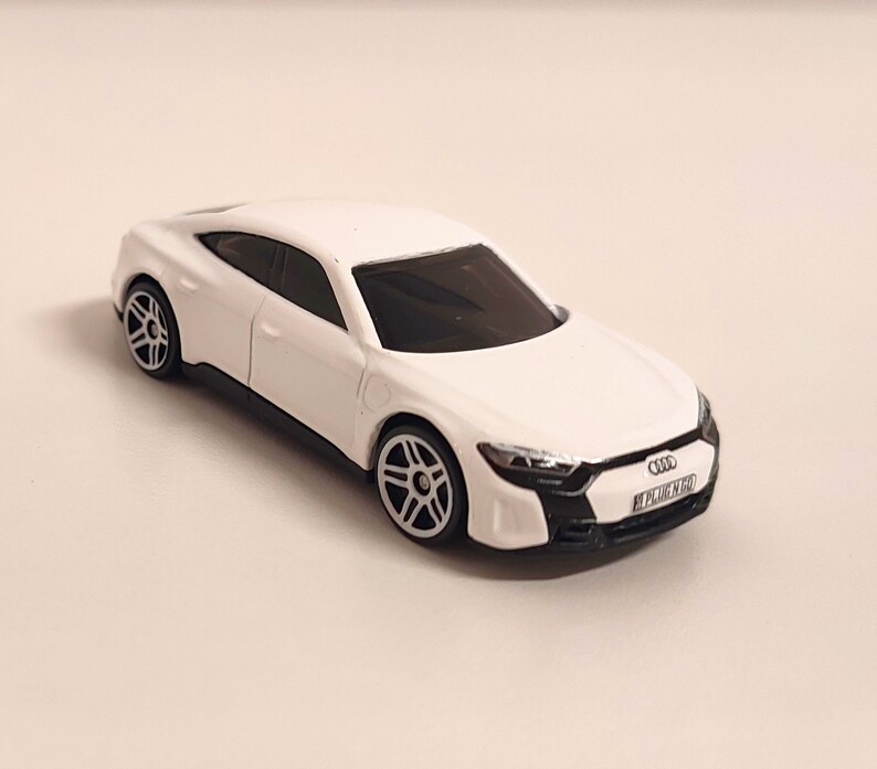 Audi RS E-tron GT Toy Car Key Keychain Mini Car Replica - Etsy