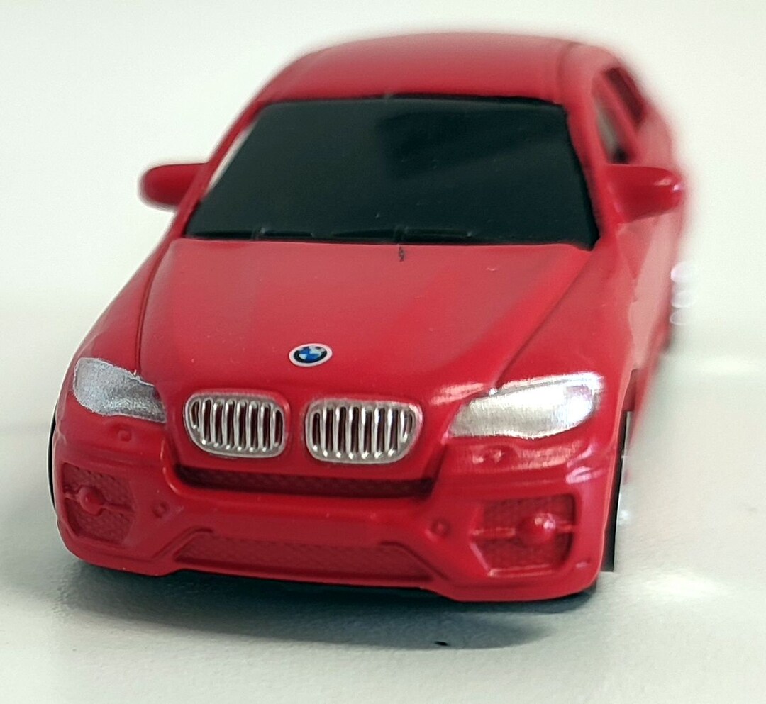 BMW X6 Red Car Keys Keychain BMW Car Toy Keychain Accessories Car ...