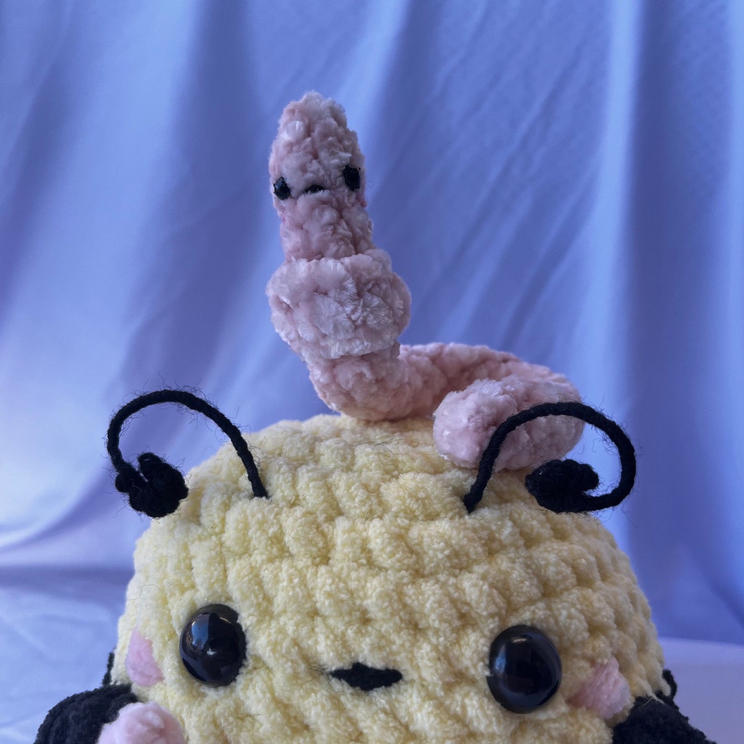 Crochet Worm Friend - Etsy