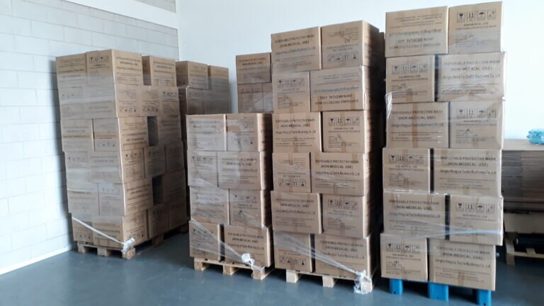 US Army MRE Ratios Case With 12 Ratios military Rations Best Before ...