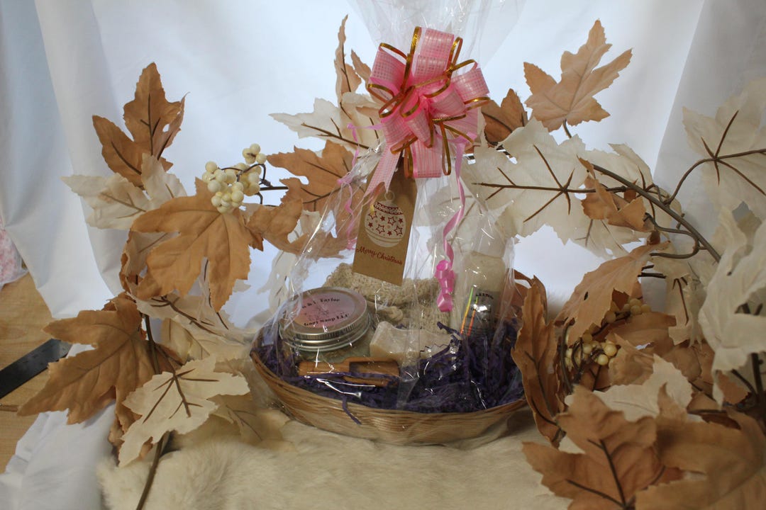 Customized Gift Sets - Etsy