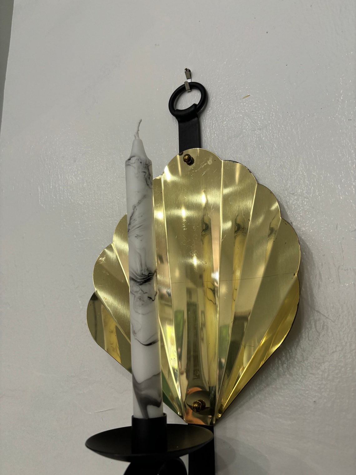 Mid Century Modern Black and Gold Metal Clam Shell Wall Sconce - Etsy