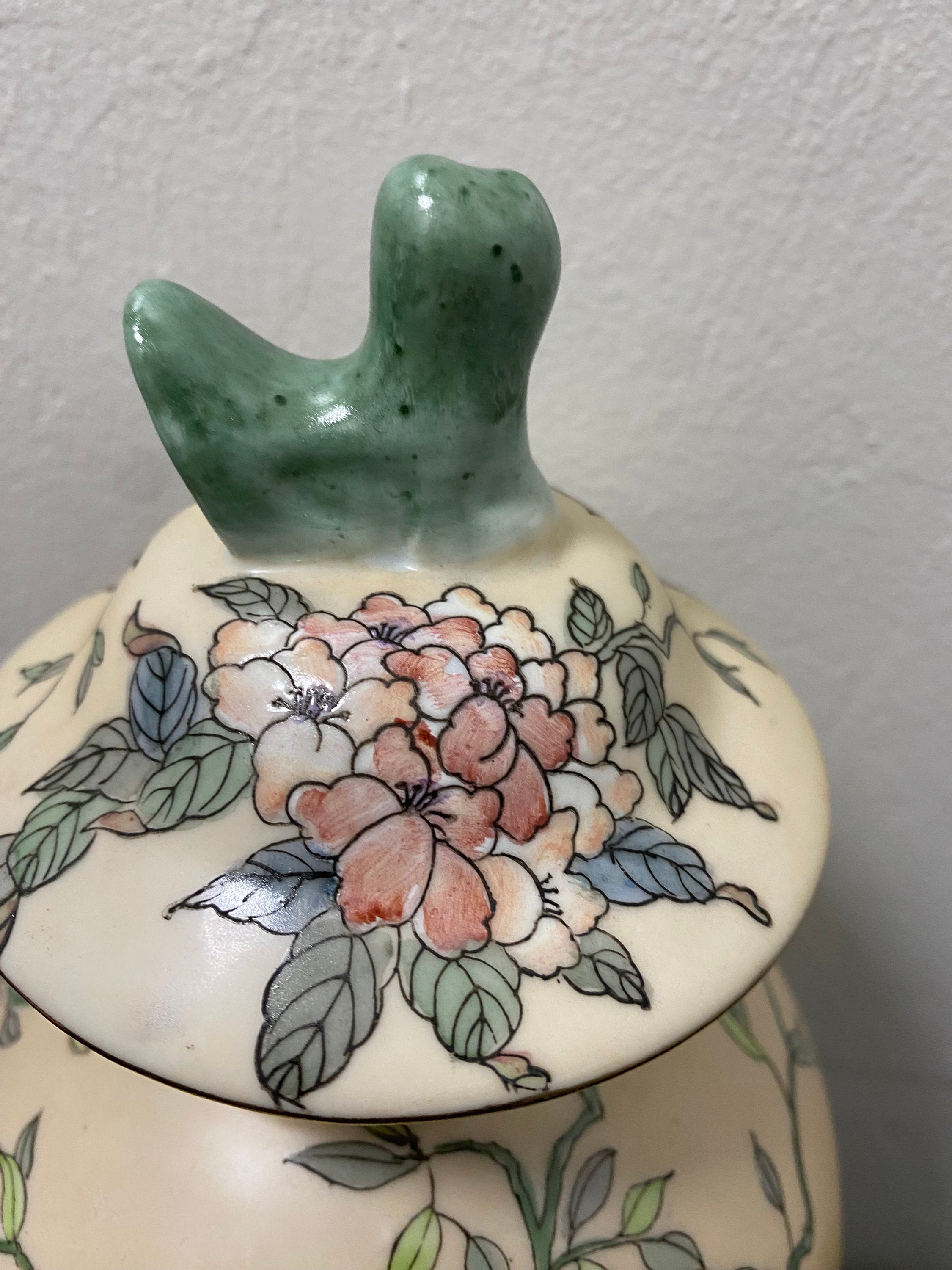 Vintage Toyo Vase Hand Painted Parrot and Flowers - Etsy