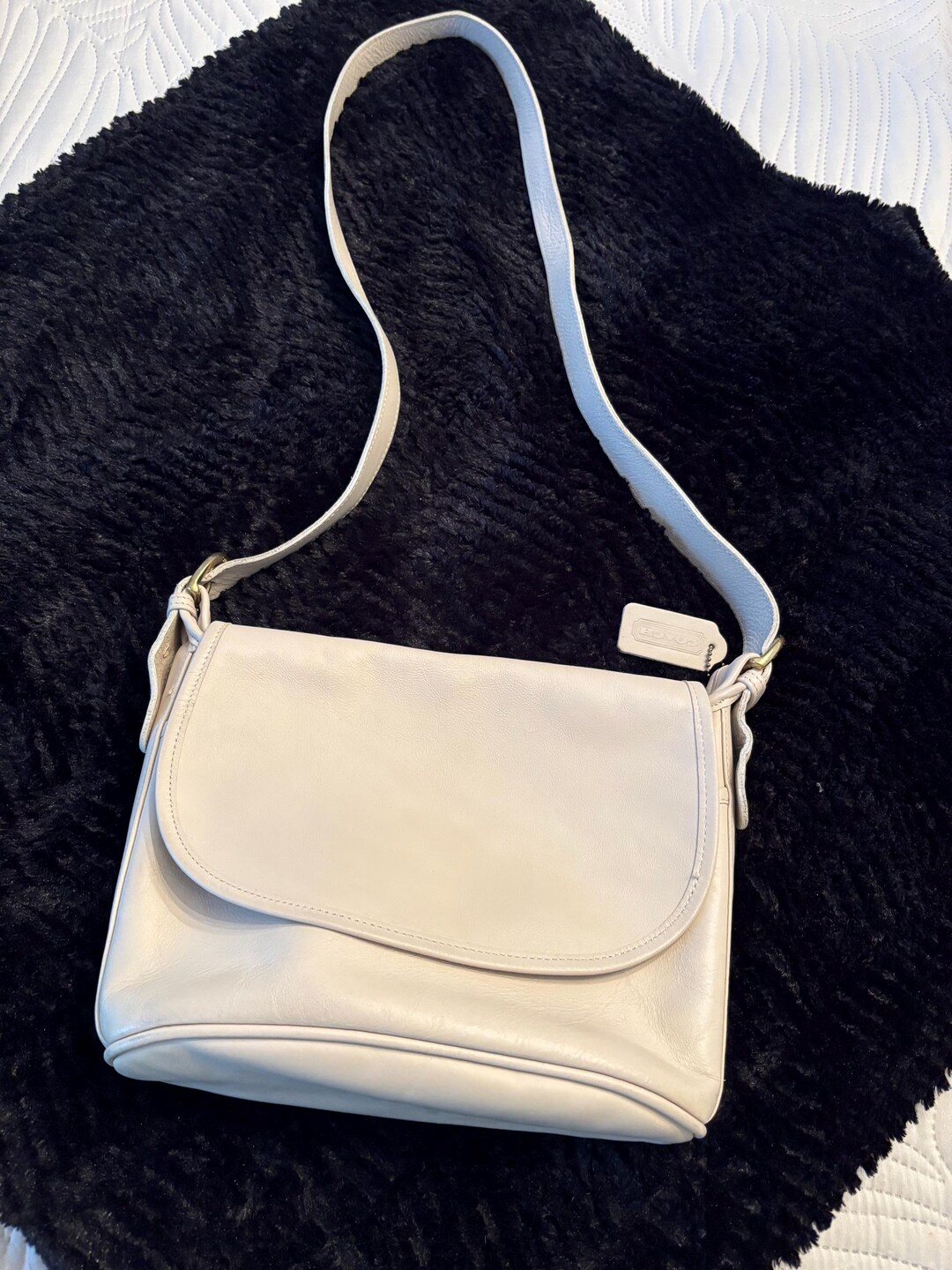 Vintage Women’s Authentic Coach Ivory Color Leather Crossbody Bag - Etsy