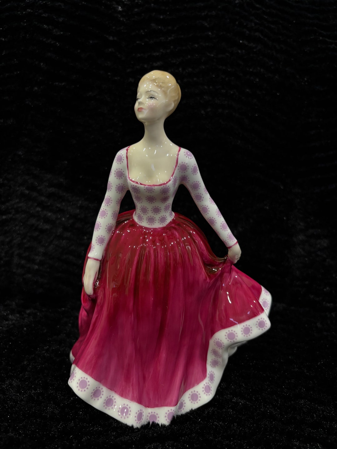 Vintage Royal Doulton Fiona Bone China Victorian Lady Figurine 7 1/2 ...