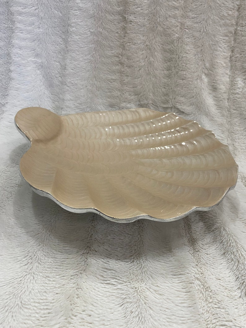 Vintage Hand Painted Pearl Clam Shell Footed Metal Bowl. Blush Color - Etsy