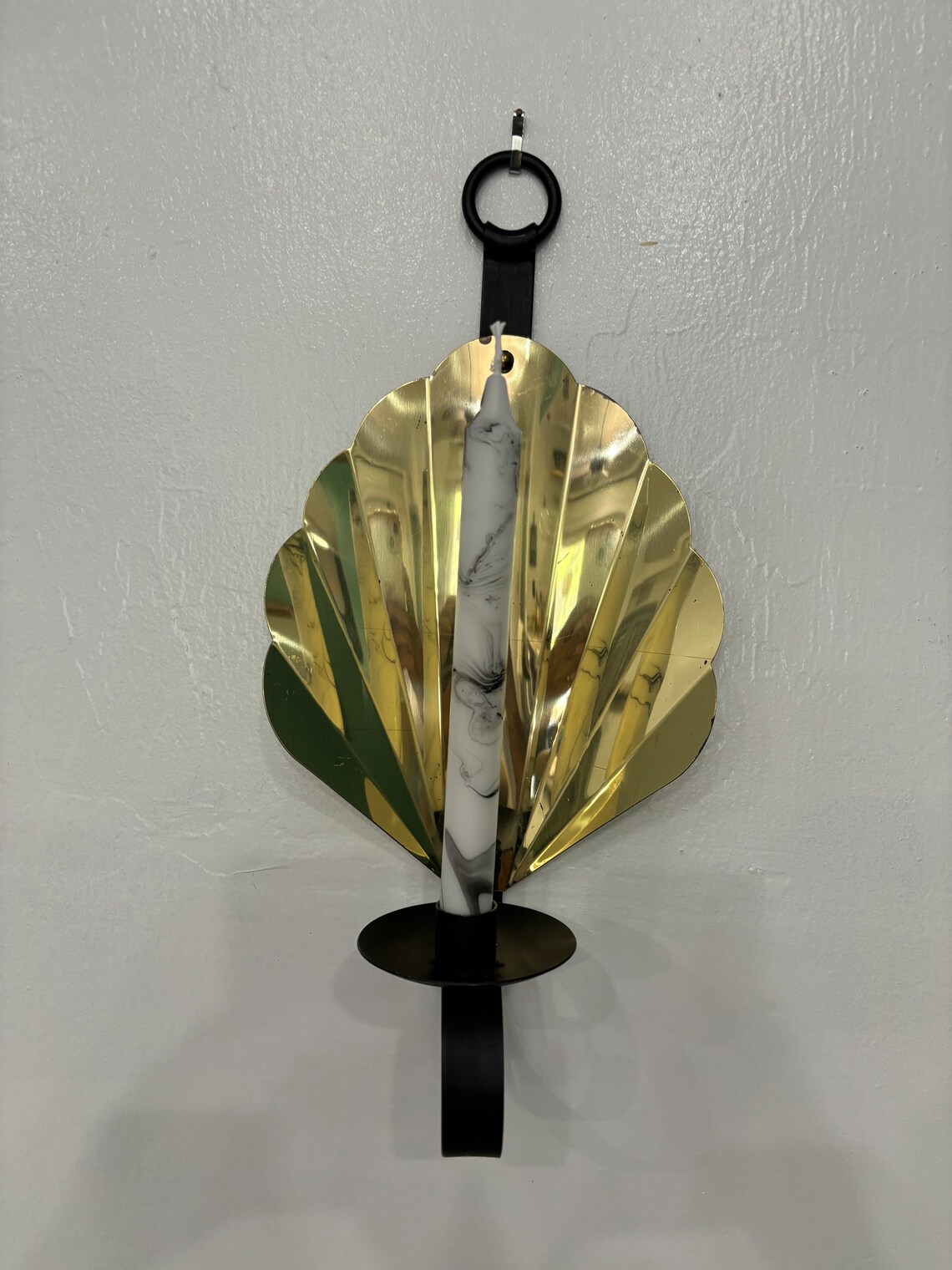 Mid Century Modern Black and Gold Metal Clam Shell Wall Sconce - Etsy