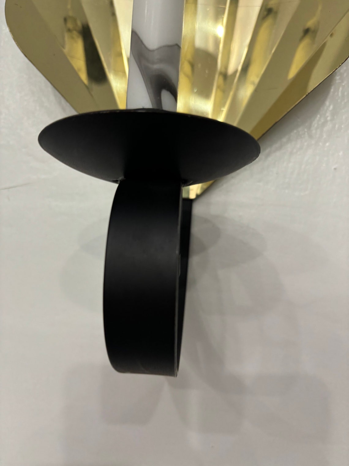 Mid Century Modern Black and Gold Metal Clam Shell Wall Sconce - Etsy