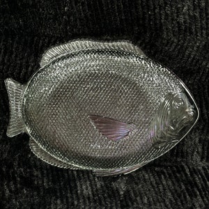 Vintage Clear Glass Fish Platter USA 15 by 11 - Etsy