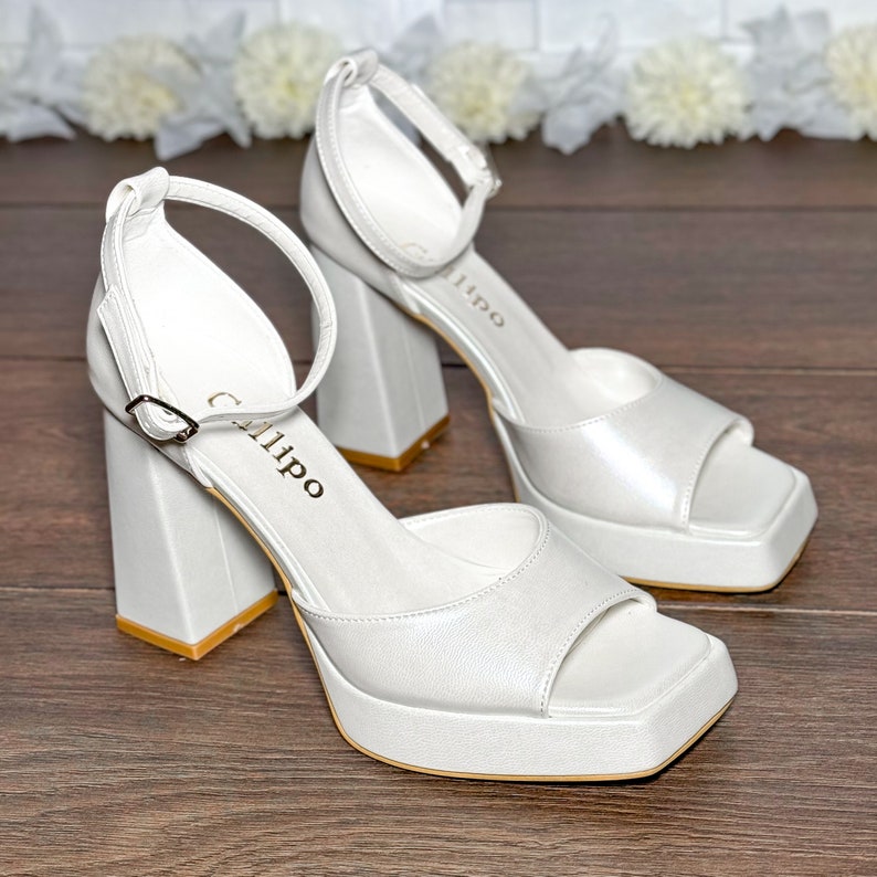 Stylish Open Front Bridal Heels, Supportive High Heels, Vintage ...