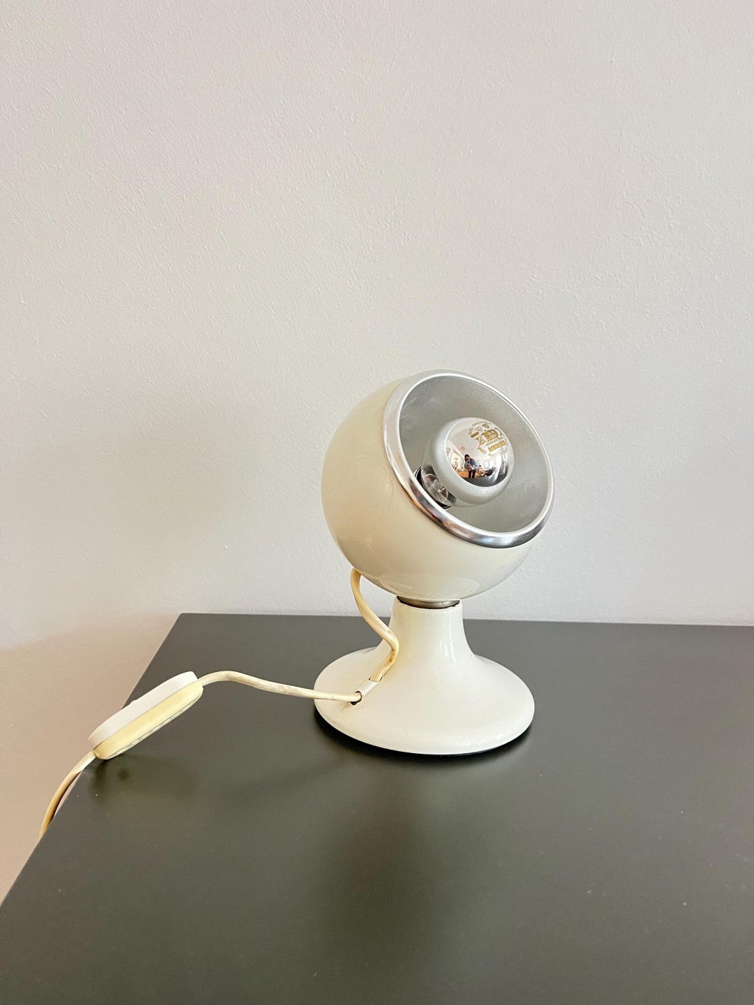 Rare LUCI Mod. C414 Magnetic Eyeball Table Lamp, Space Age Italy 1970s ...