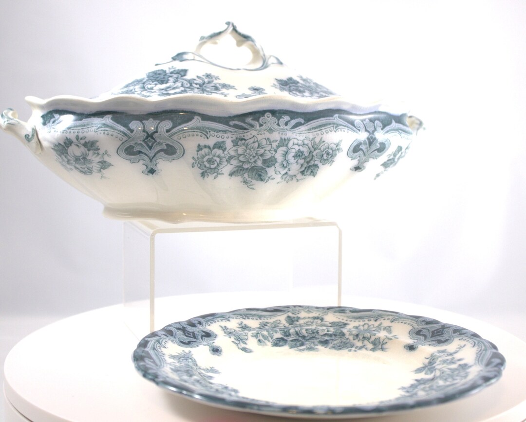 Antique Flow Blue Soup Tureen With Plate: Bourne and Leigh Albion ...