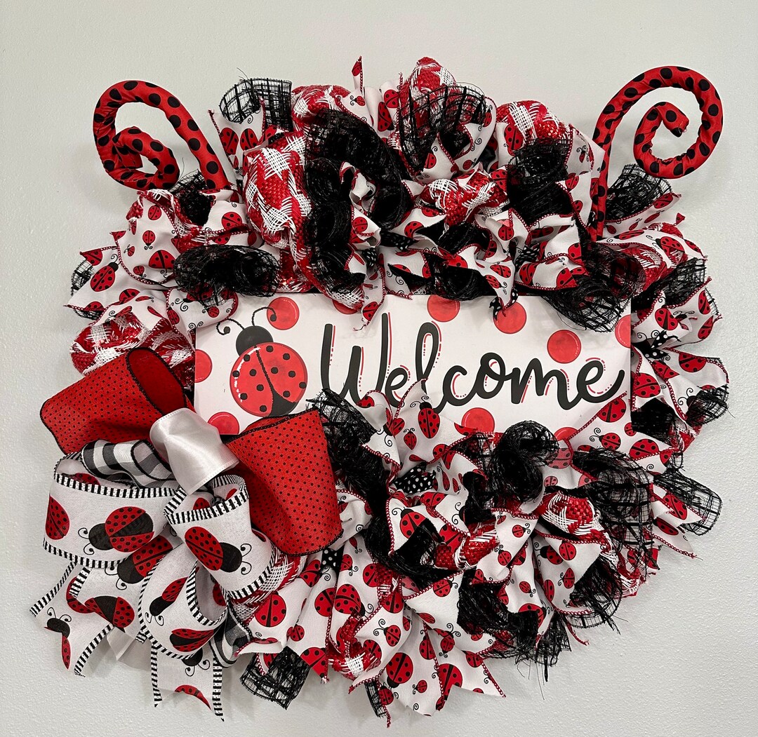 Ladybug Welcome Wreath: Burlap Beach Home Decor (17x20) - Etsy