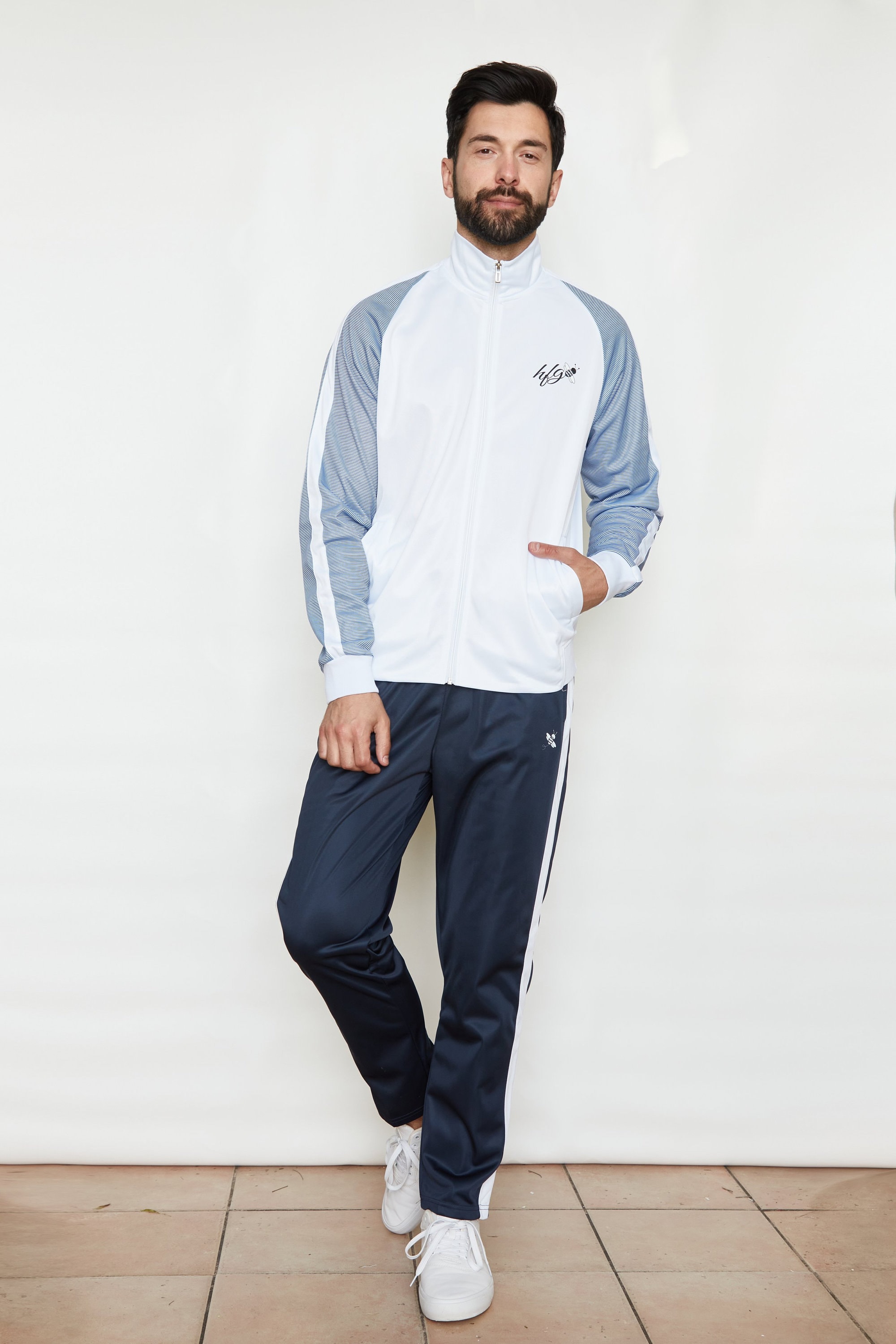 Show & Tell Tracksuit Set for Men, Running Attire, Sweat-wicking ...