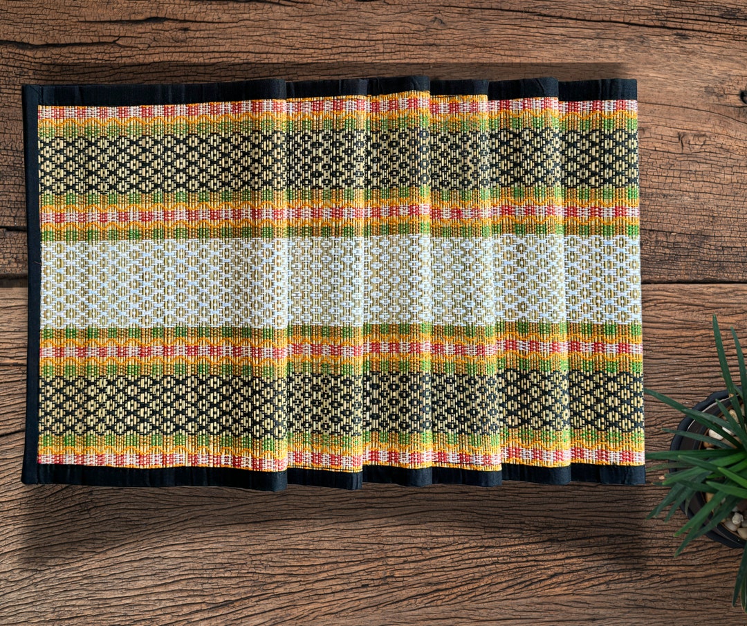 Handwoven Placemats Set of 6 With a Table Runner, Rectangular Table ...