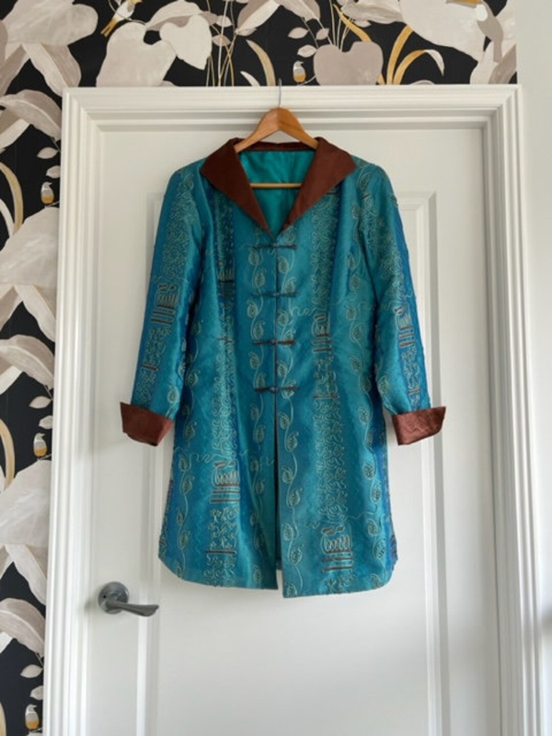 Traditional Thai Silk Embroidered Jacket - Etsy