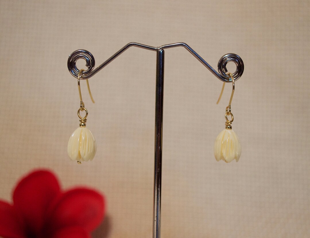 Flower Large Single Pikake 18K Gold Earrings - Etsy
