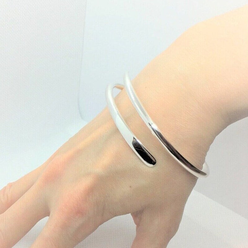 Nail Bangle - Etsy
