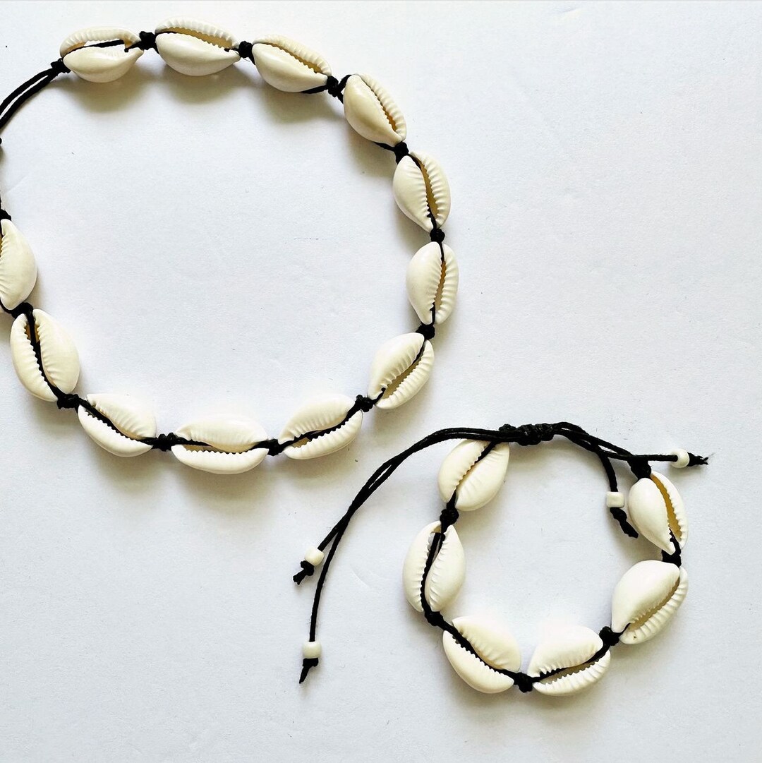 COWRIE SHELLS Choker, Cowrie Shell Bracelet. Adjustable Bracelet ...