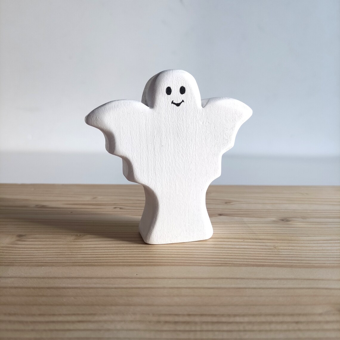 Handmade Wooden Ghost Family Toy Set, Halloween Pumpkin Figurine ...