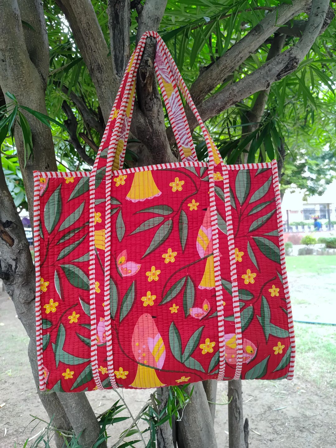 RED Color Hand Block Print Quilted Tote Bags Beautiful Floral Print ...