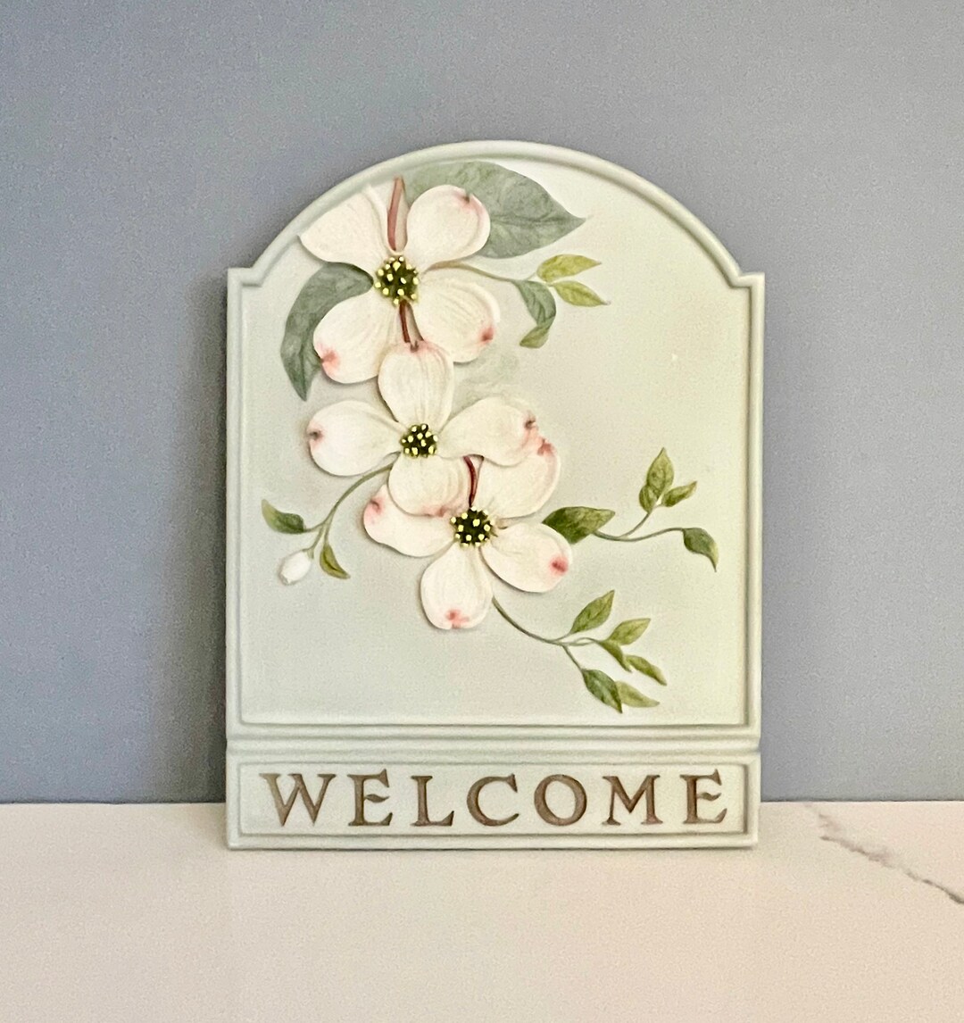 Magnolia Welcome Sign: Hand-painted Bonded Marble Wall Plaque - Etsy