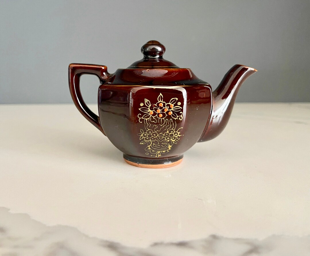 Japan Hand Painted 1940s Vintage Teapot in Brown With Raised Gold and ...