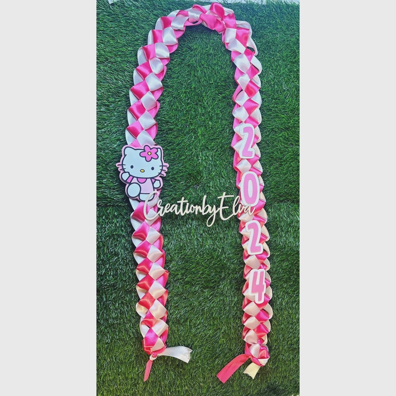 Hello Kitty Graduation Leis / Graduation Gift / - Etsy