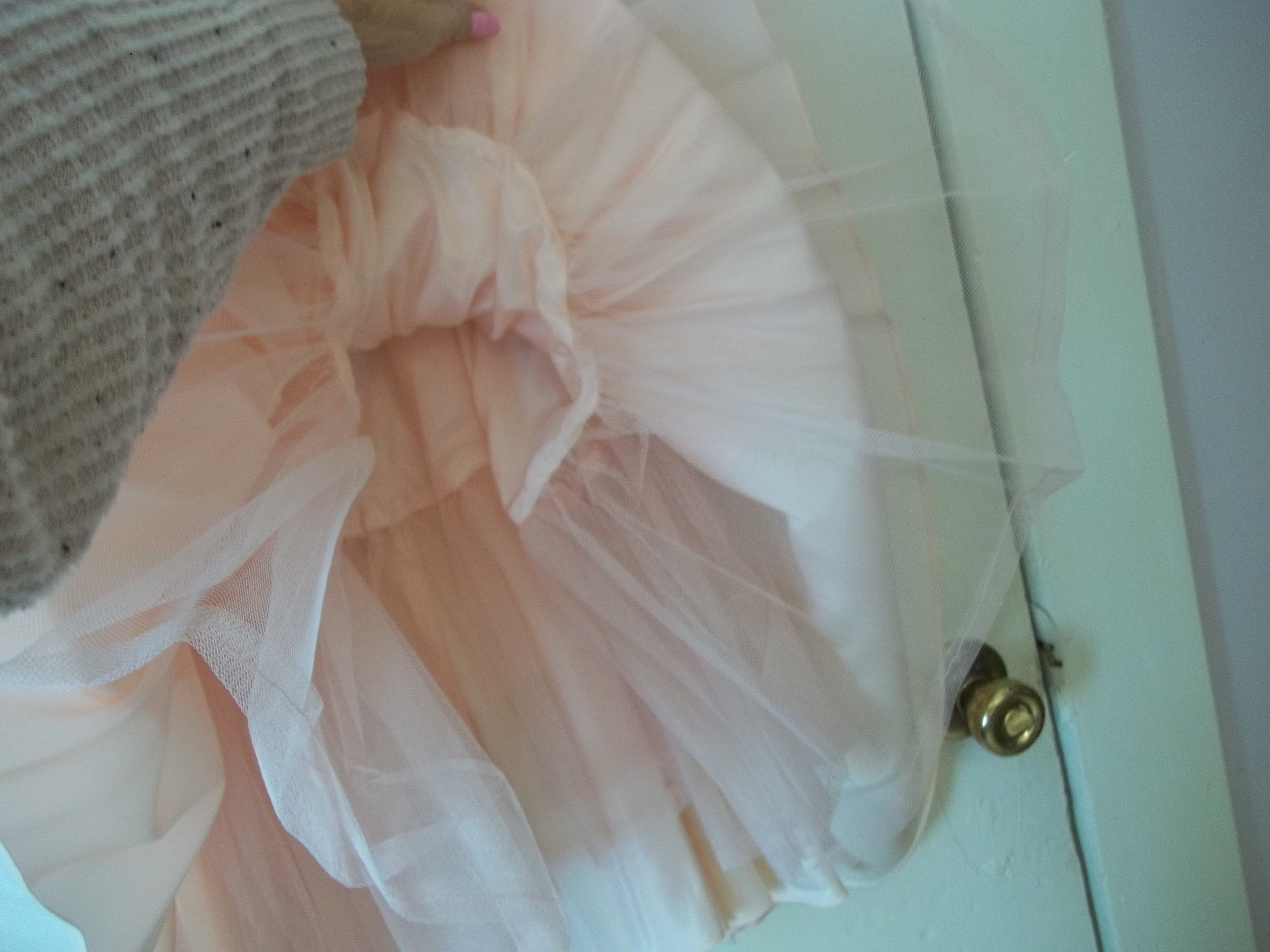 Timeless Elegance: Vintage Ruffled Midi Prom Dress Coastal Chic - FREE ...