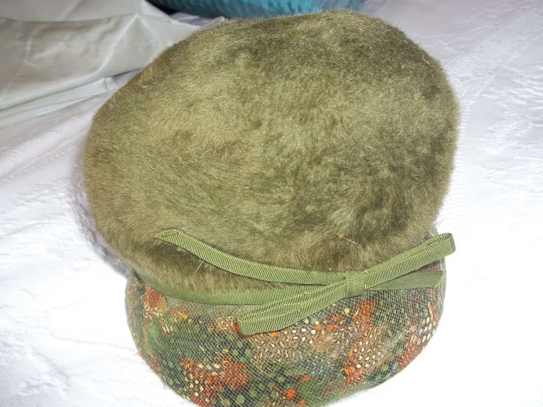 Vintage Olive Green Cloche Hat Coronet Exclusive Stamped Mystere ...