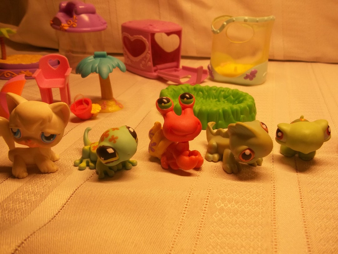 Littlest Pet Shop 2004 Mix-and-match Beach Set - 6 Portable Pets ...