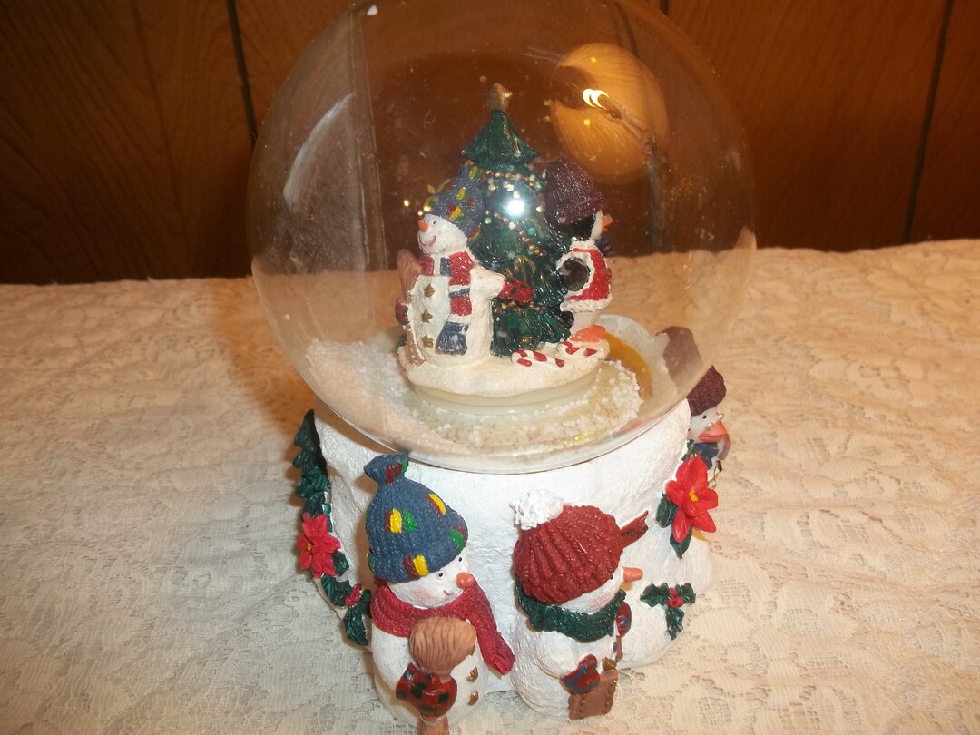 Snow Globe Christmas Music Box Frosty the Snowman Song Motion Inside ...