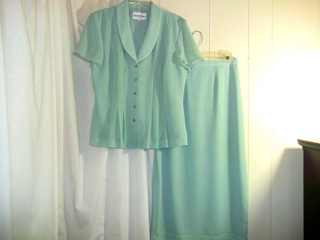 Danny and Nicole Mint Green Crepe Easter Outfit - 2-piece Skirt and Top ...