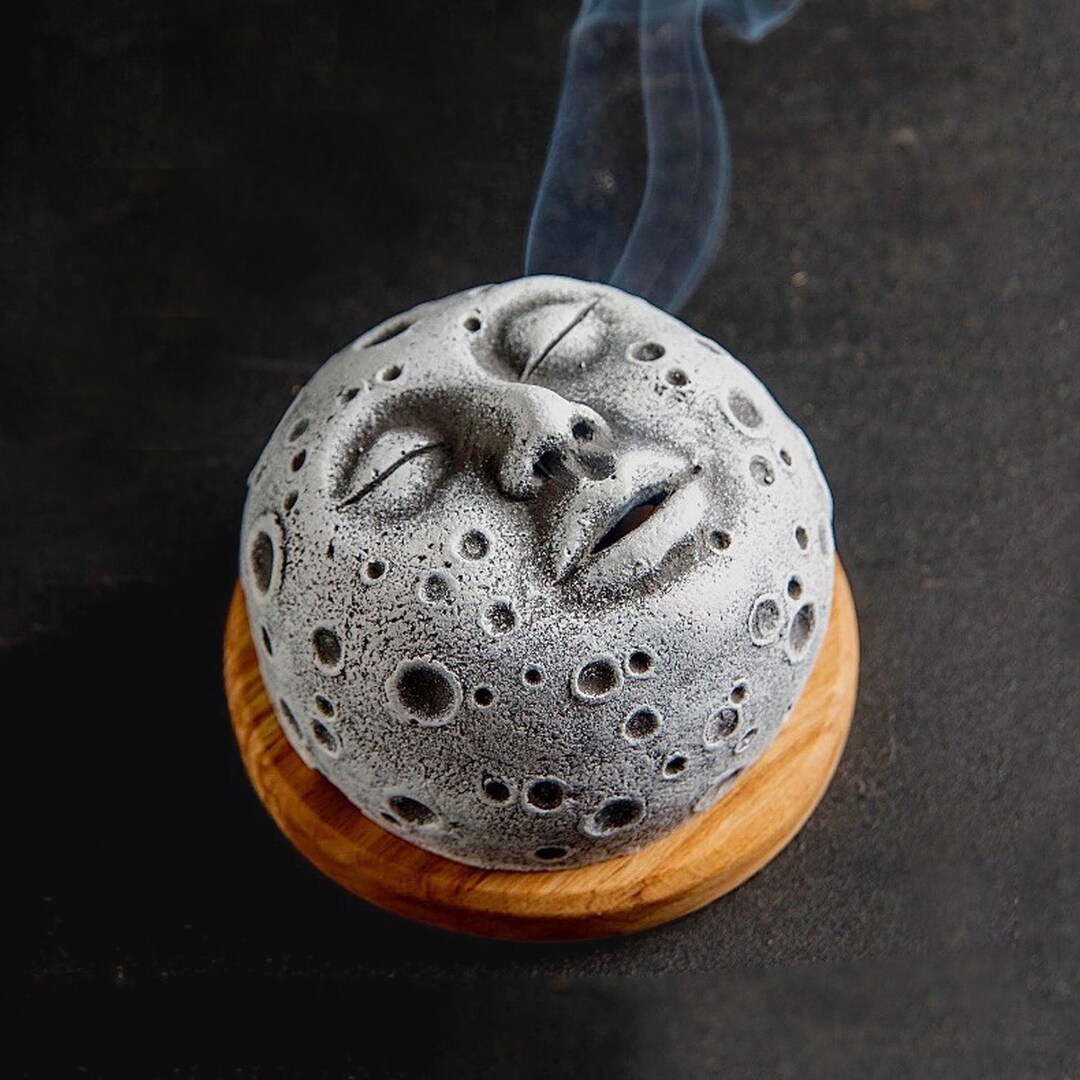 Moon Incense Burner Pouring Incense Living Room Ornament Aromatherapy ...