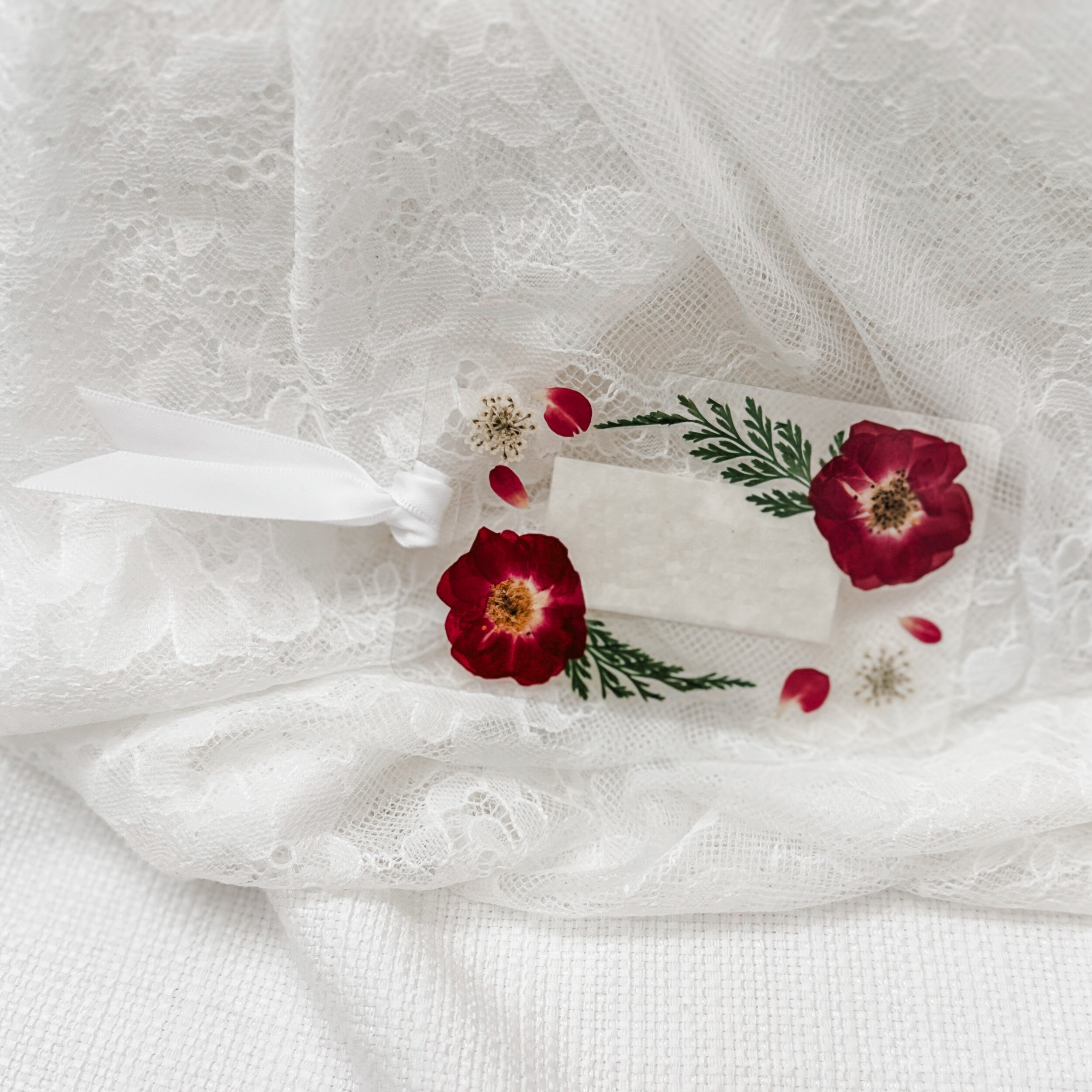 Gift Tag Label Name Tag Laminated Pressed Flower Real Dried Flowers ...