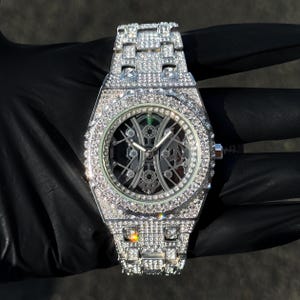 Men's 43mm Luxury Iced Out Watch With Fully Iced Band Quartz Movement ...