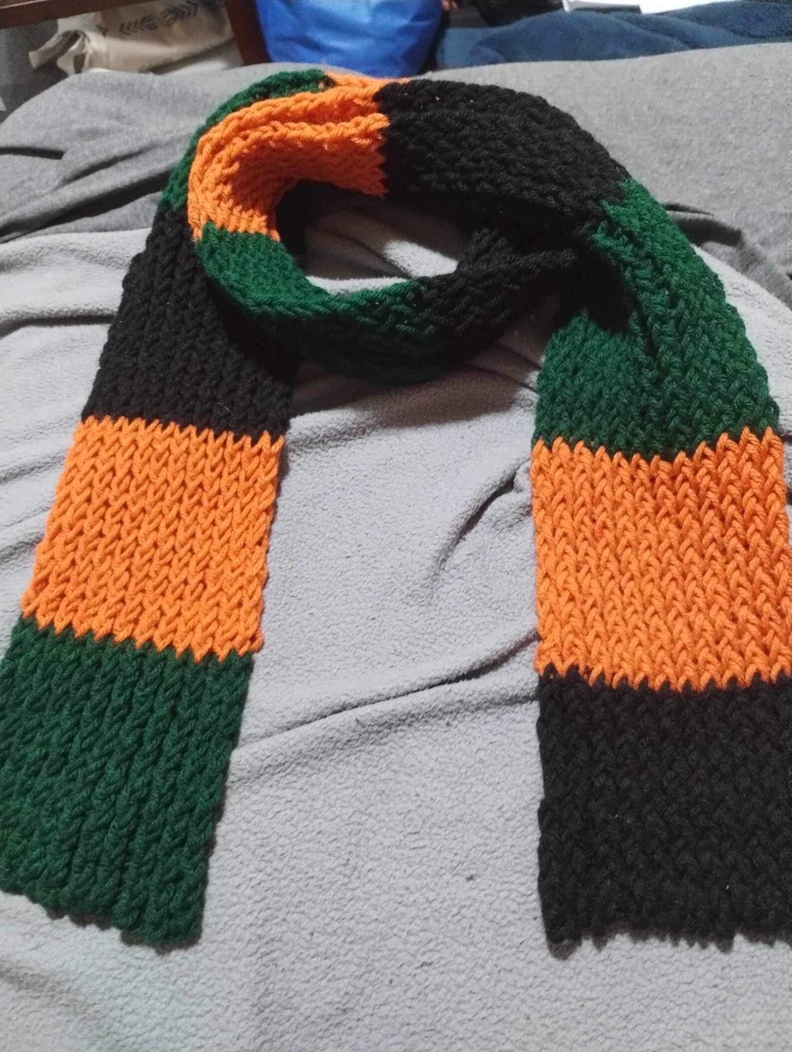 MHA- Bakugo Scarf and Beanie - Etsy