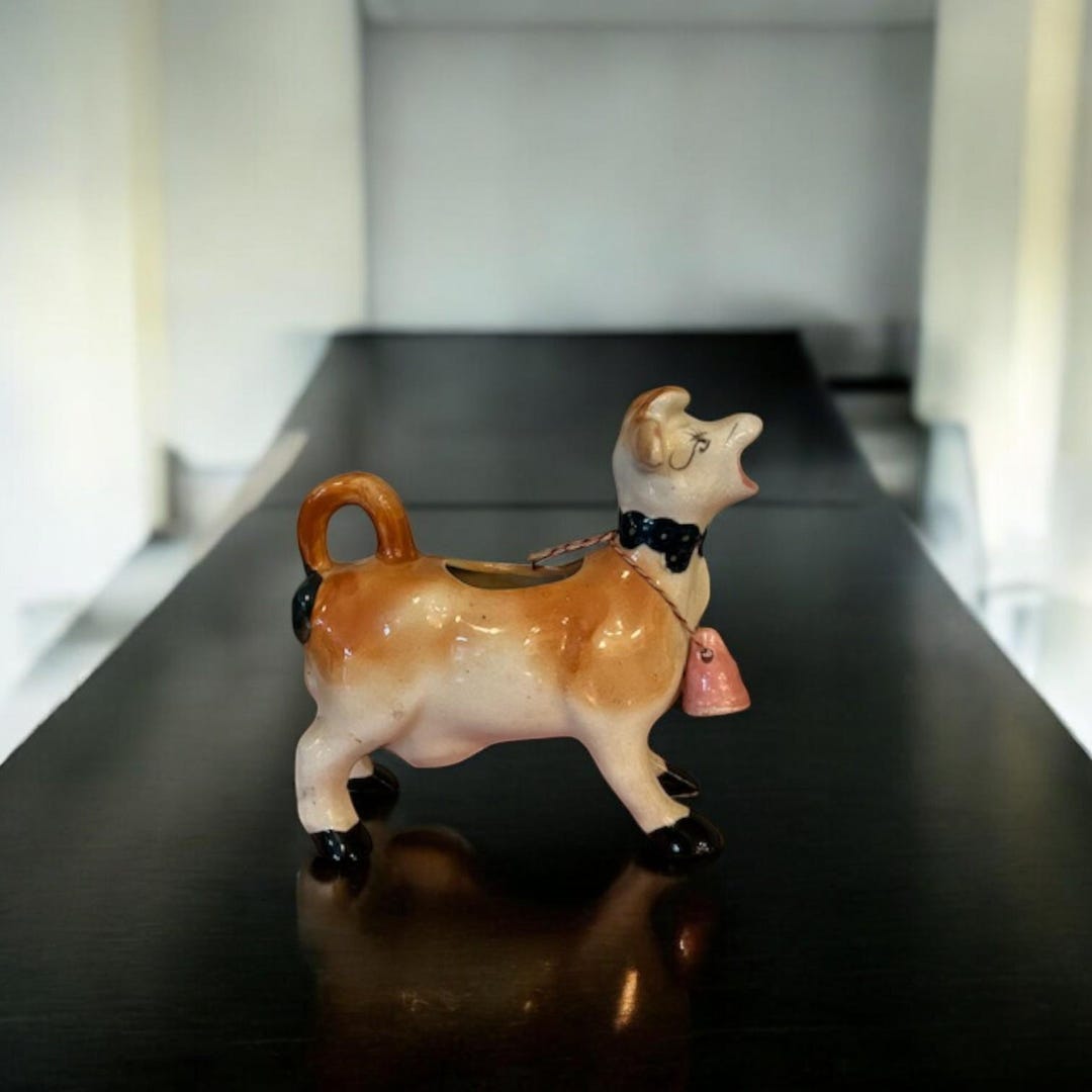 Vintage Porcelain Cow Creamer / Milk Pitcher - Etsy