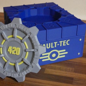 The Vault-deck XL! Fallout Deck Box | Holds Over 400 Double Sleeved ...