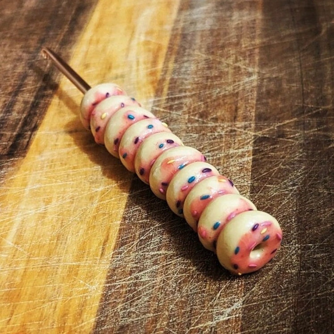 Doughnut Stack Crochet Hook / Custom Crochet Hooks / Unique Crochet ...